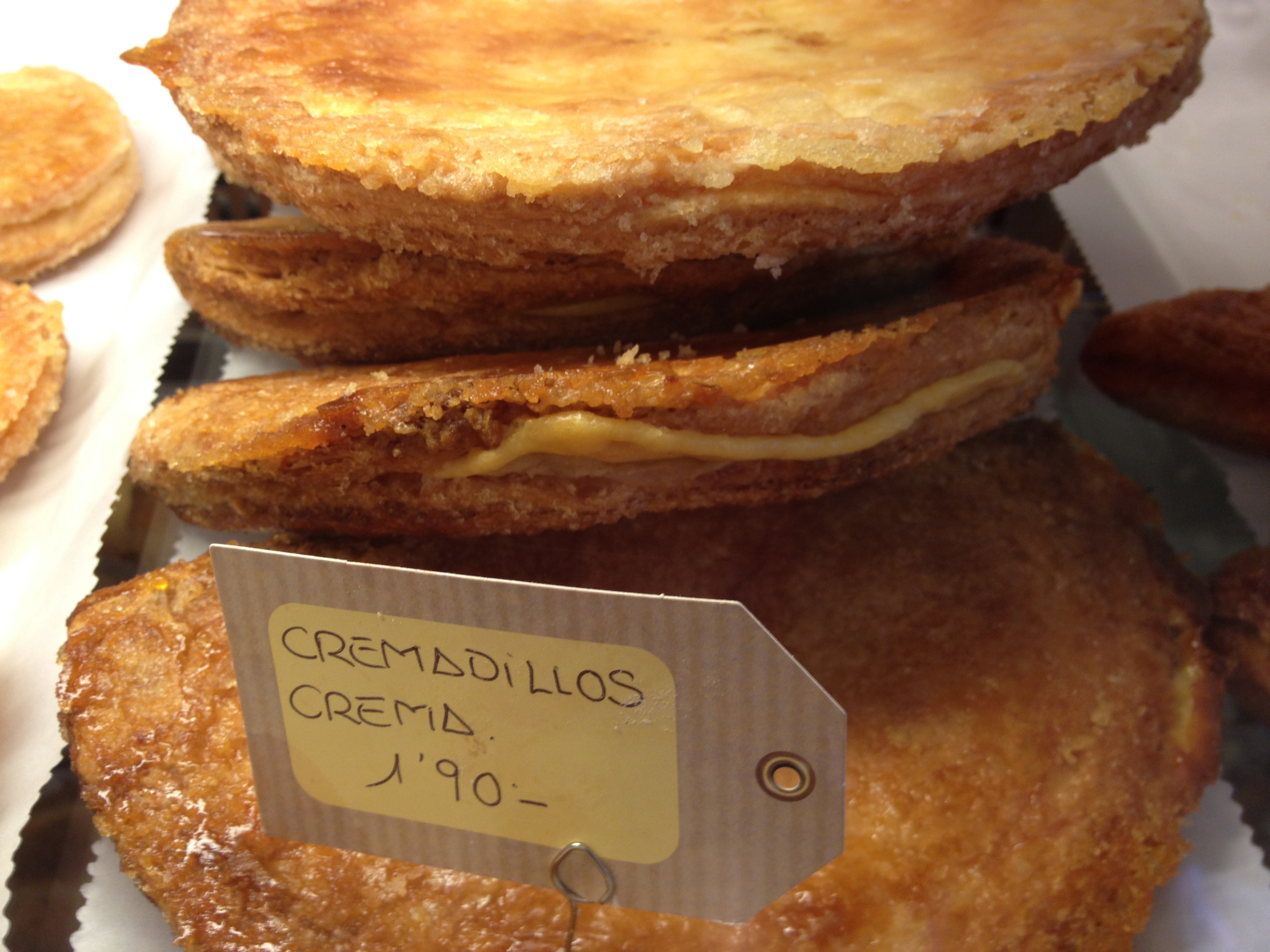 Palma Bakery Cremadillos de Crema Copyright Shelagh Donnelly ...